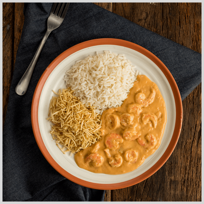 Strogonoff de Frango com Arroz Branco e Batata Palha | Congelados ...
